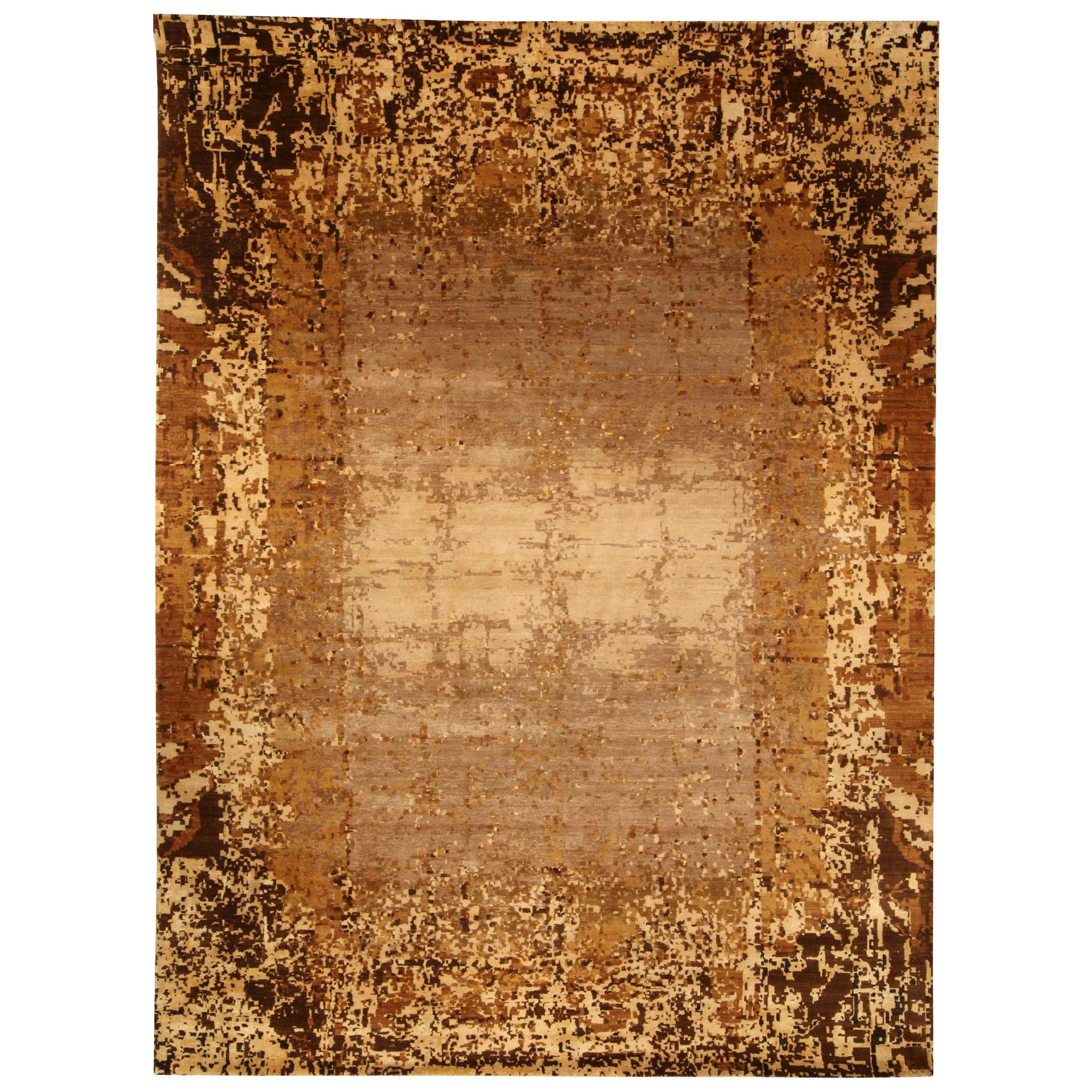 Zen Collection Rug in Gold For Sale at 1stDibs