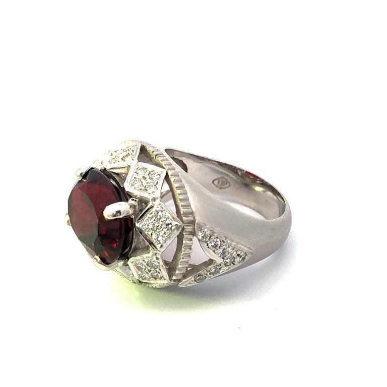 Doris Panos 18k White Gold Garnet and Diamond Ring For Sale at 1stDibs