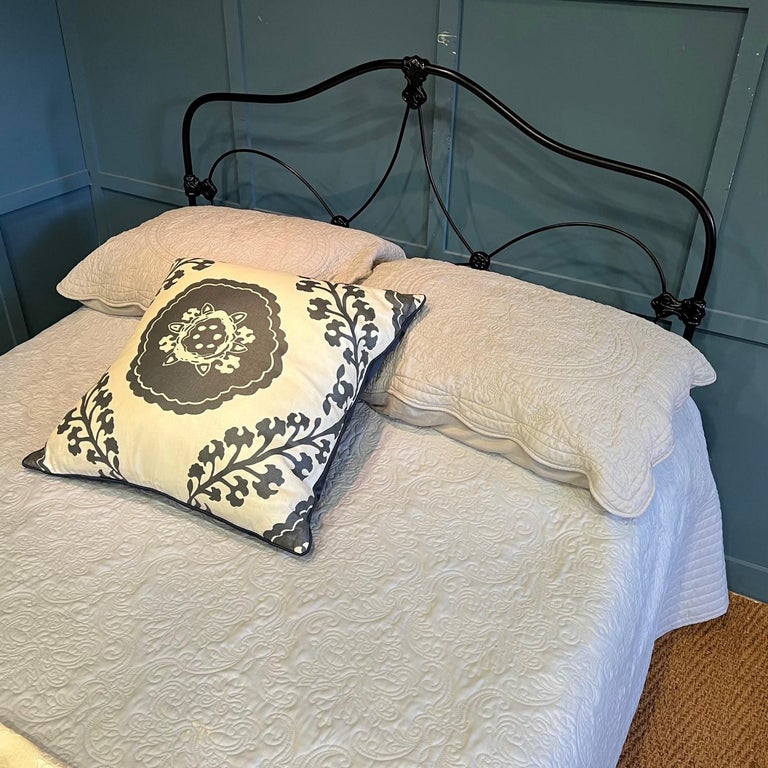 Double 4'6" - Antique Low Ended Irish Iron Bedstead For Sale at 1stDibs