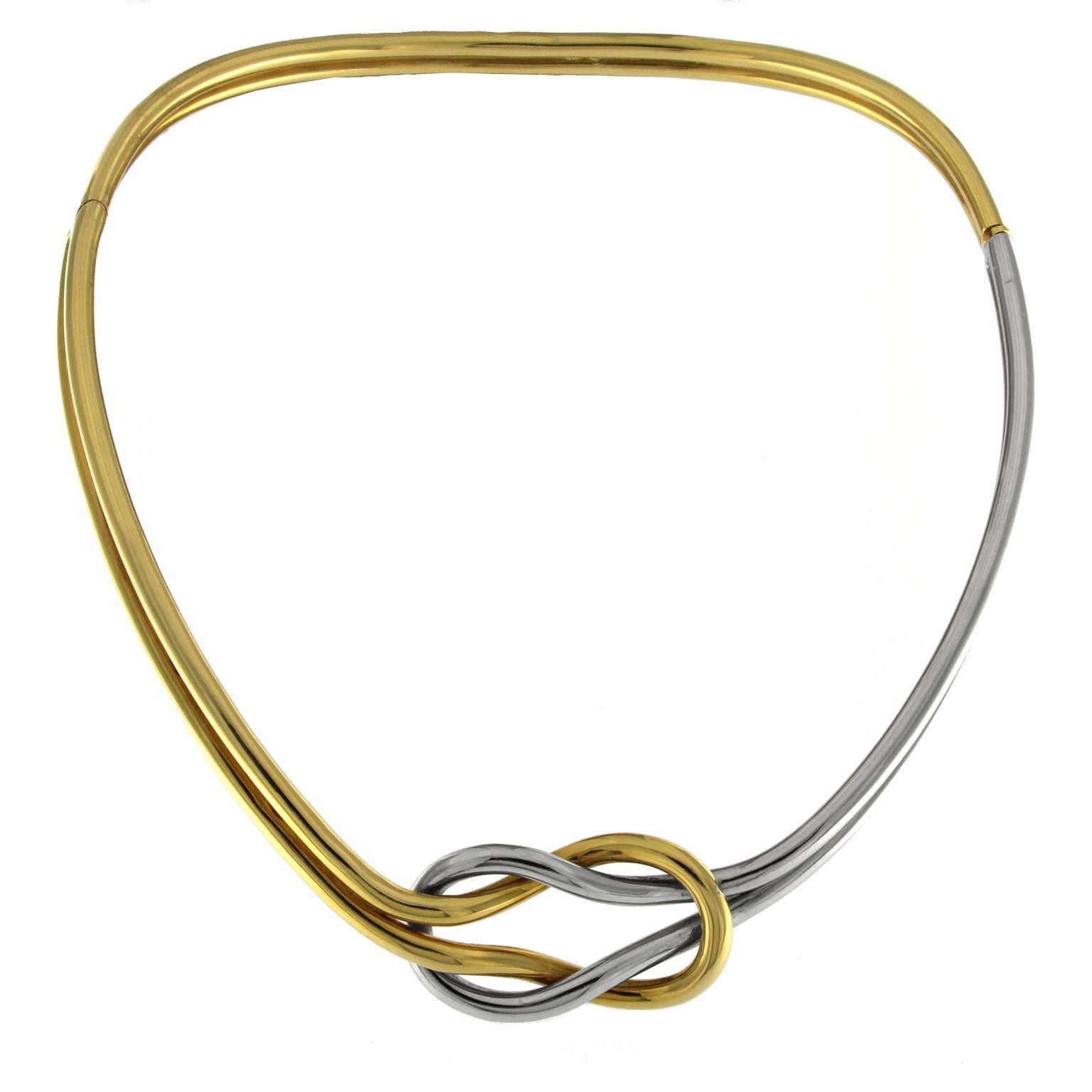 Double Knot Set in White and Yellow 18 Karat Gold For Sale at 1stDibs