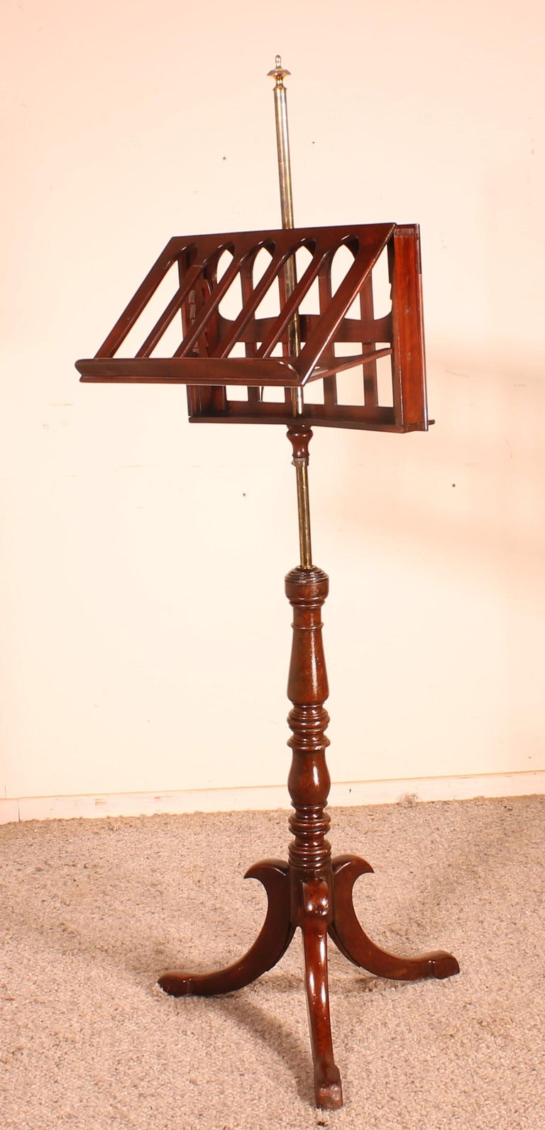 Double Lectern in Walnut, 19th Century For Sale at 1stDibs