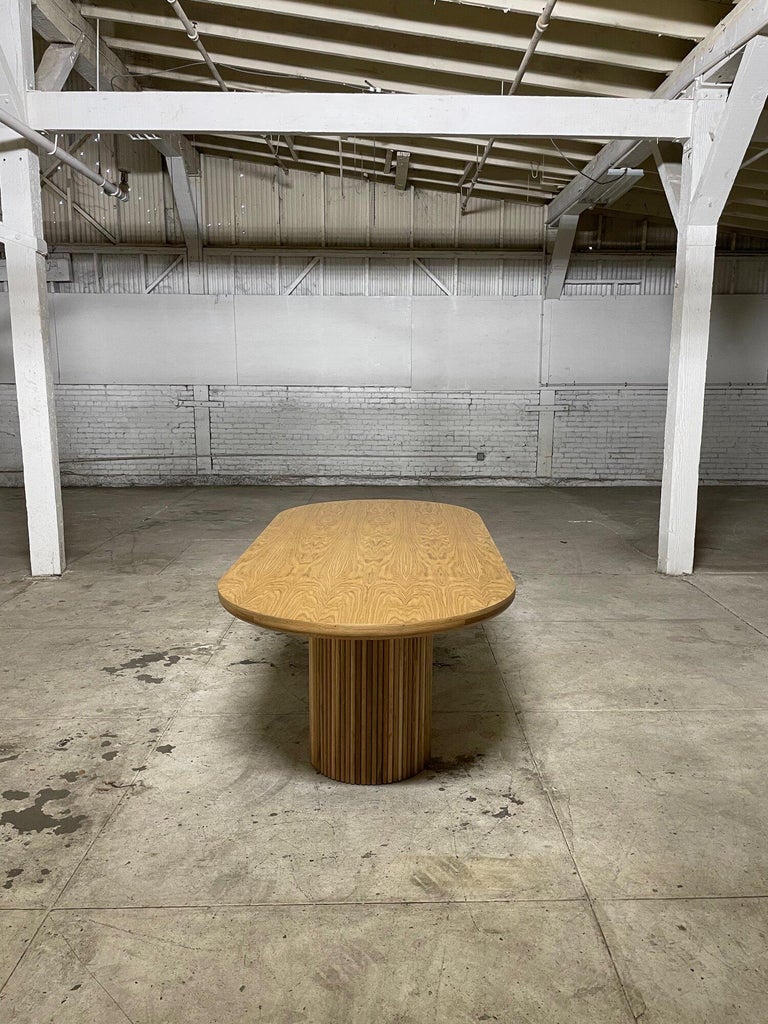 Double Reeded Pedestal Dining Table by Vintage on Point For Sale at 1stDibs