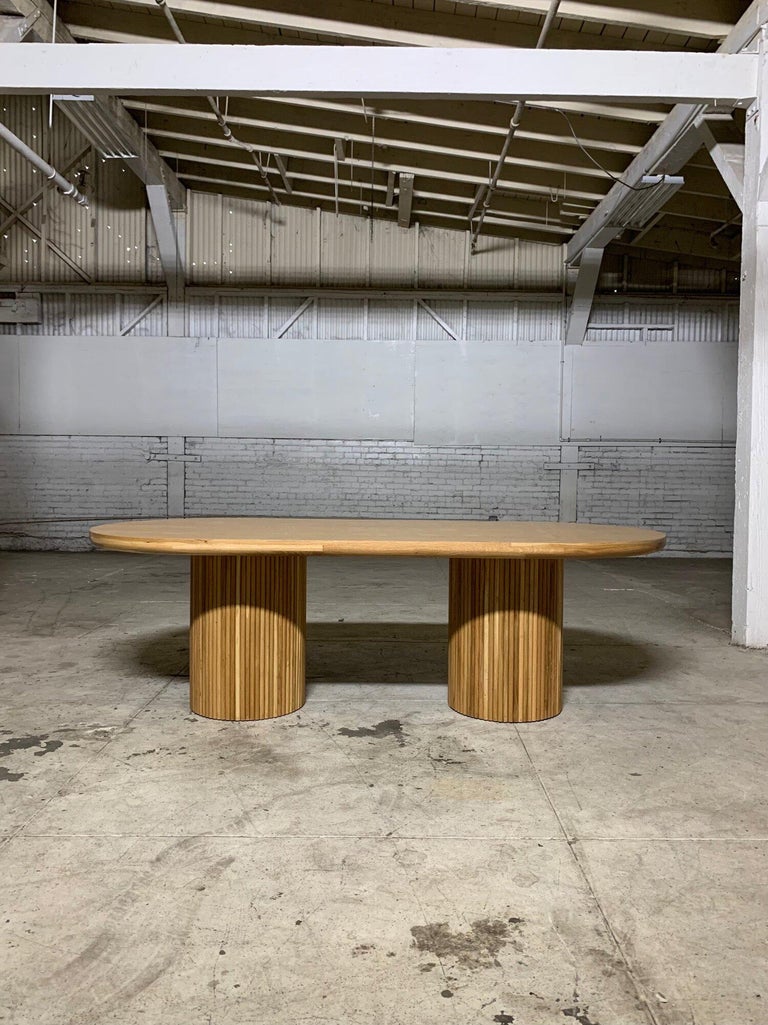 Double Reeded Pedestal Dining Table by Vintage on Point For Sale at 1stDibs