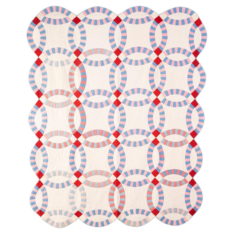 Double Wedding Ring Quilt at 1stDibs