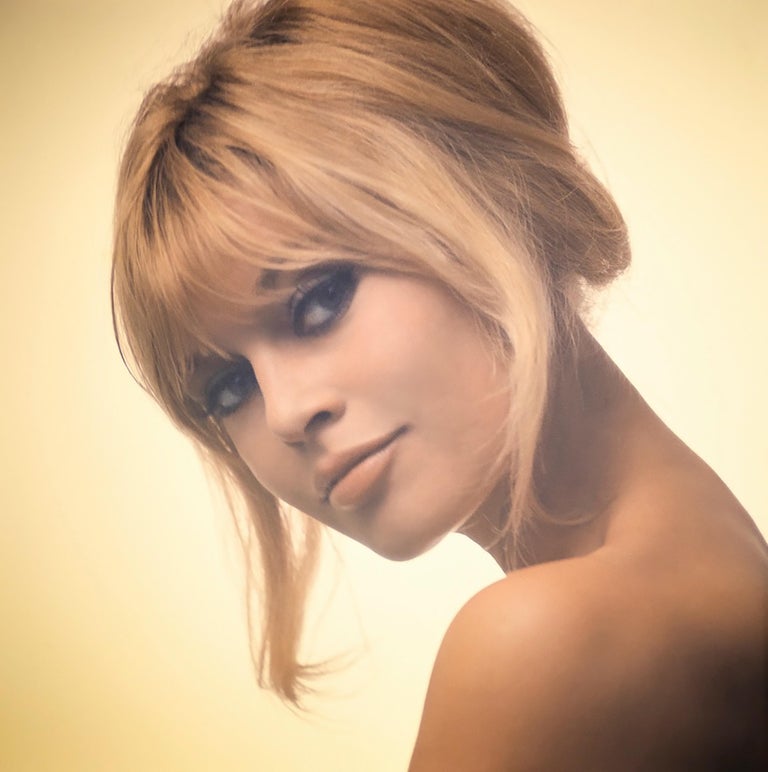 Douglas Kirkland - Brigitte Bardot, Look Back, 1965 For Sale at 1stDibs