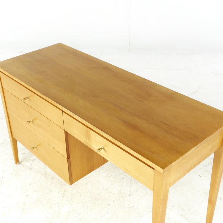 Paul McCobb Planner Group Midcentury Desk For Sale at 1stDibs