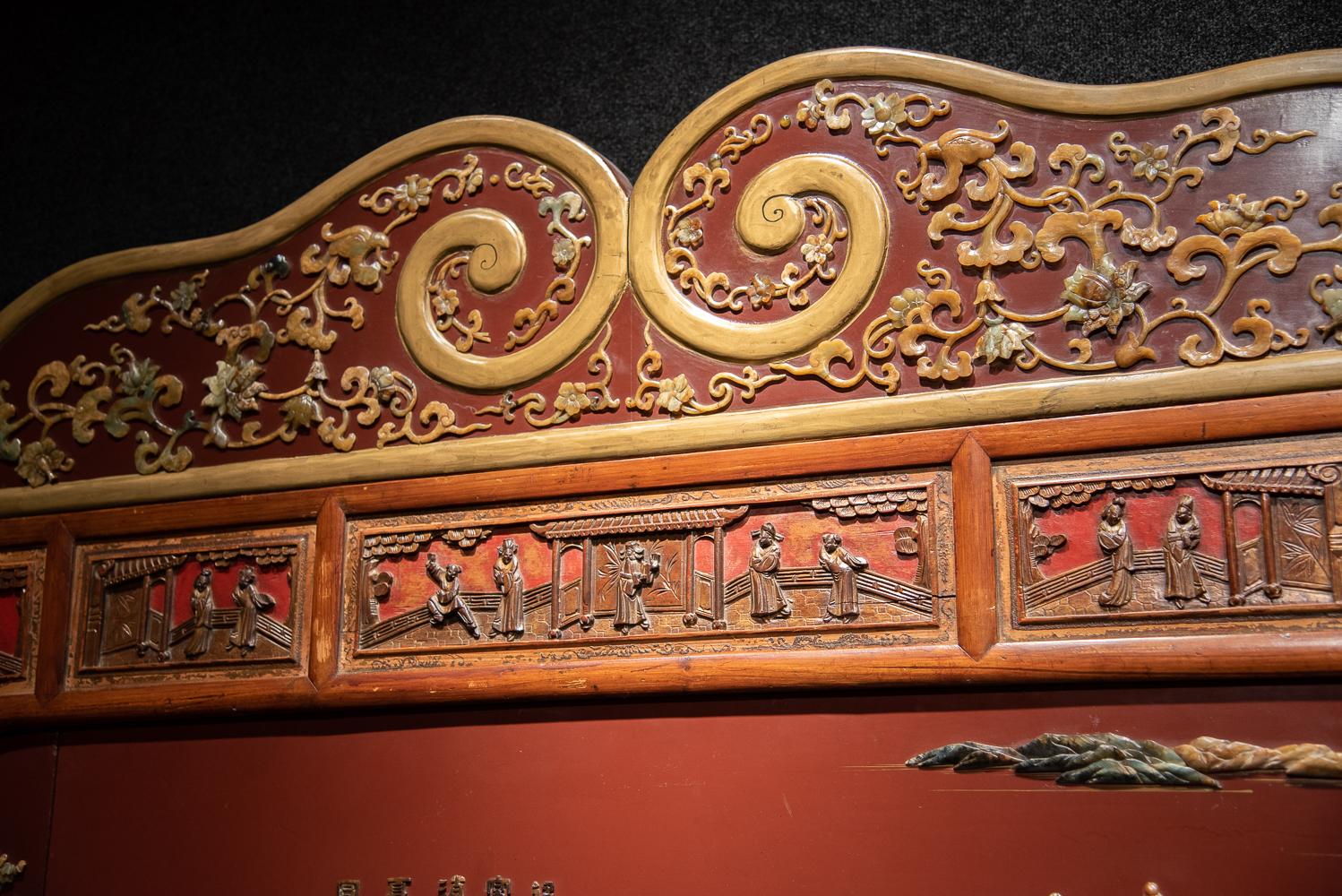 Dramatic and Large Antique Chinese Red Lacquer Screen at 1stDibs