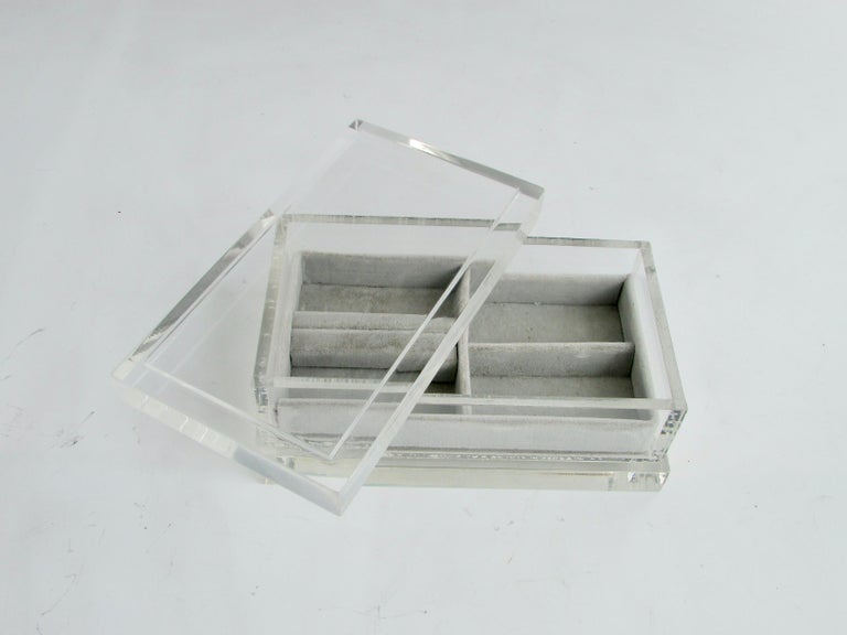 Dresser Top Lucite Jewelry Box with Fitted Lid For Sale at 1stDibs ...