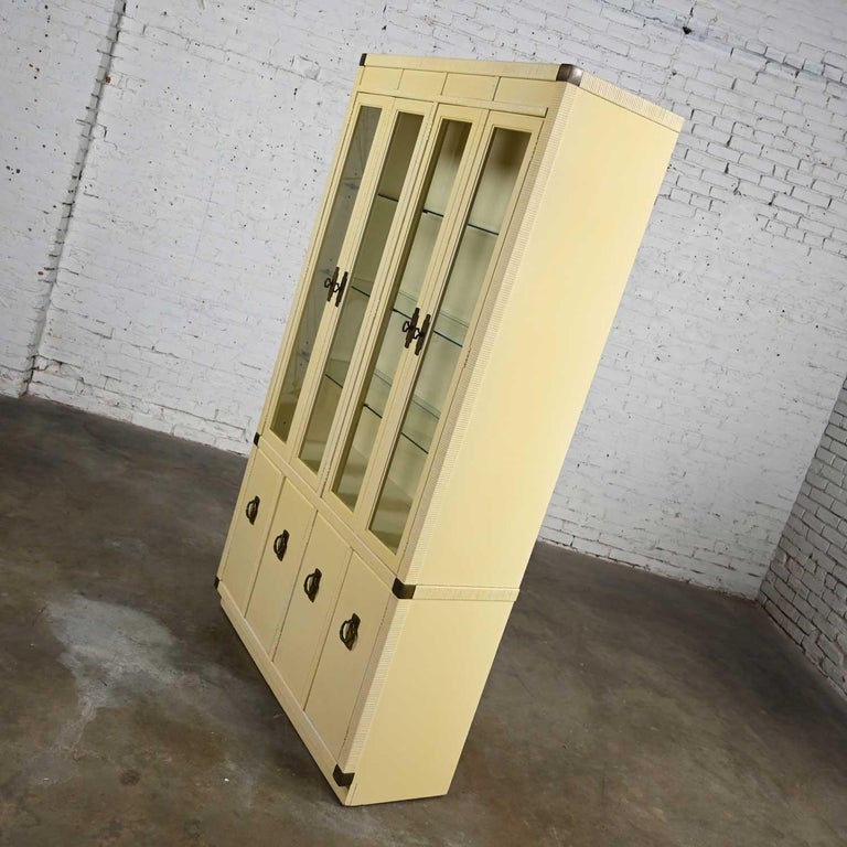 Drexel Chinoiserie Campaign Style Off White Lighted Display Cabinet ...