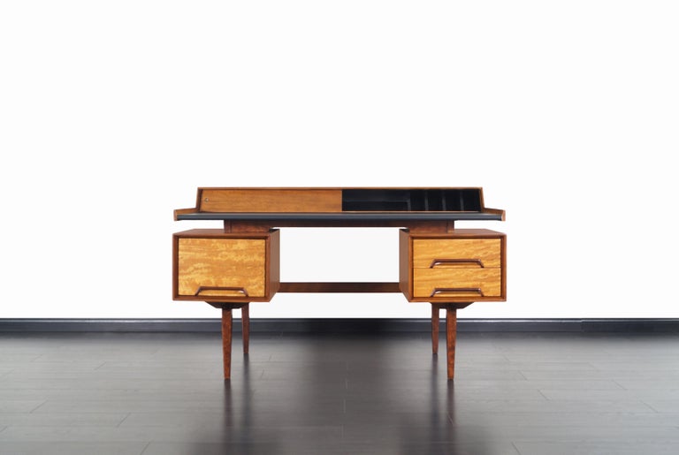 drexel perspective desk