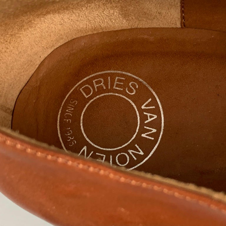 DRIES VAN NOTEN Size 6 Tan Black Leather Zipper Boots For Sale at 1stDibs