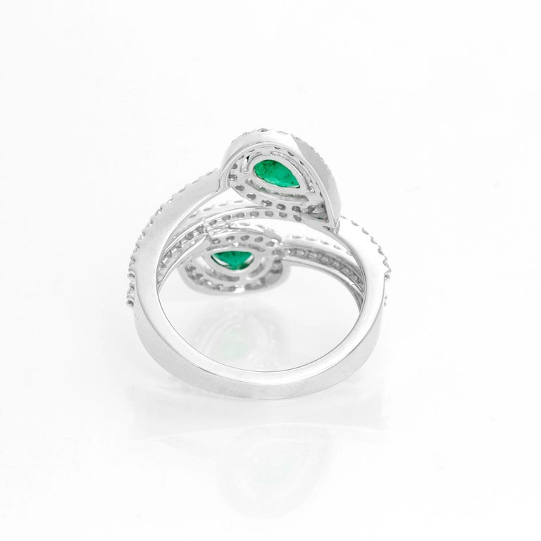 Dual Pear Emerald 14 Karat White Gold Ring For Sale at 1stDibs