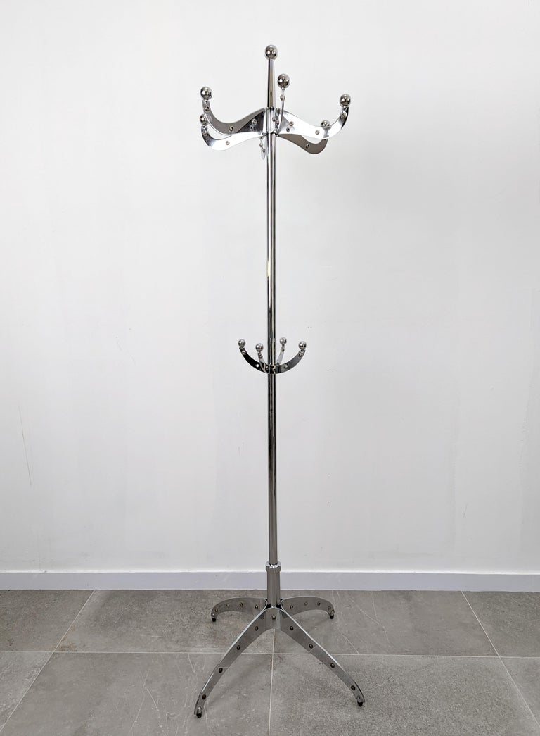 Dulton Coat Rack by Yasu Sasamoto for Li Qian, 1980s For Sale at 1stDibs