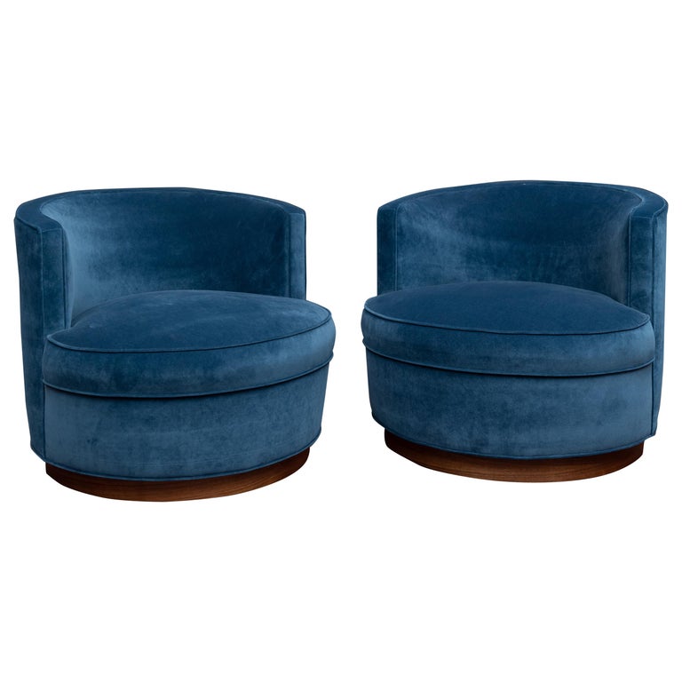 Dunbar Swivel Club Chairs at 1stDibs