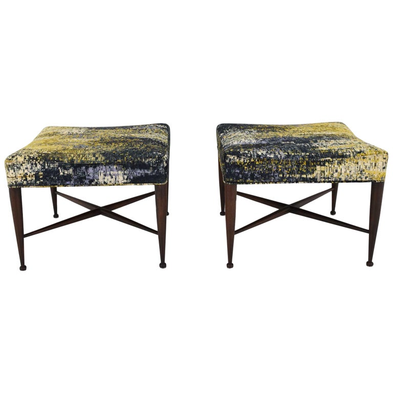 Edward Dunbar Hocker mit X-Fuß von Edward Wormley bei 1stDibs