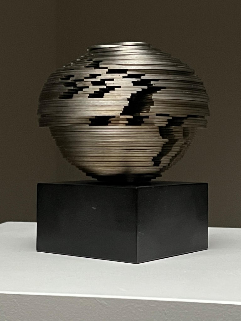 Dusan Dzamonja Multimodel X sculpture Alessi d'Apres For Sale at 1stDibs
