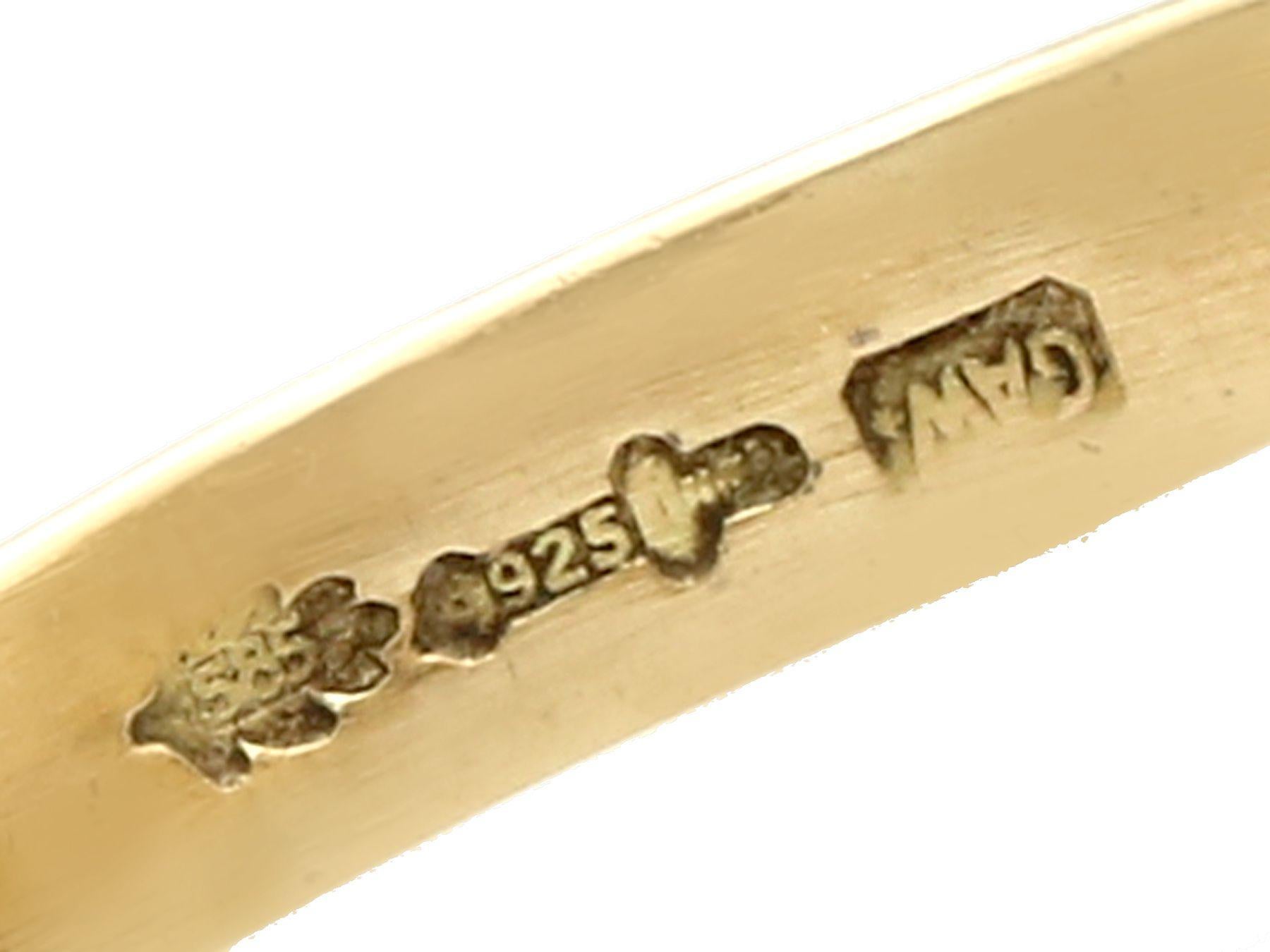 Dutch 1.59 Carat Diamond and Yellow Gold Dress Ring at 1stDibs