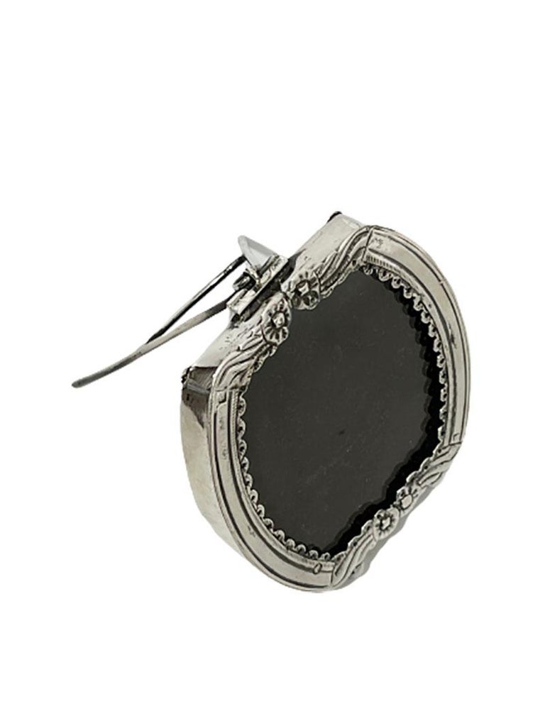 Dutch 19th Century Small Silver Photo Frame For Sale at 1stDibs
