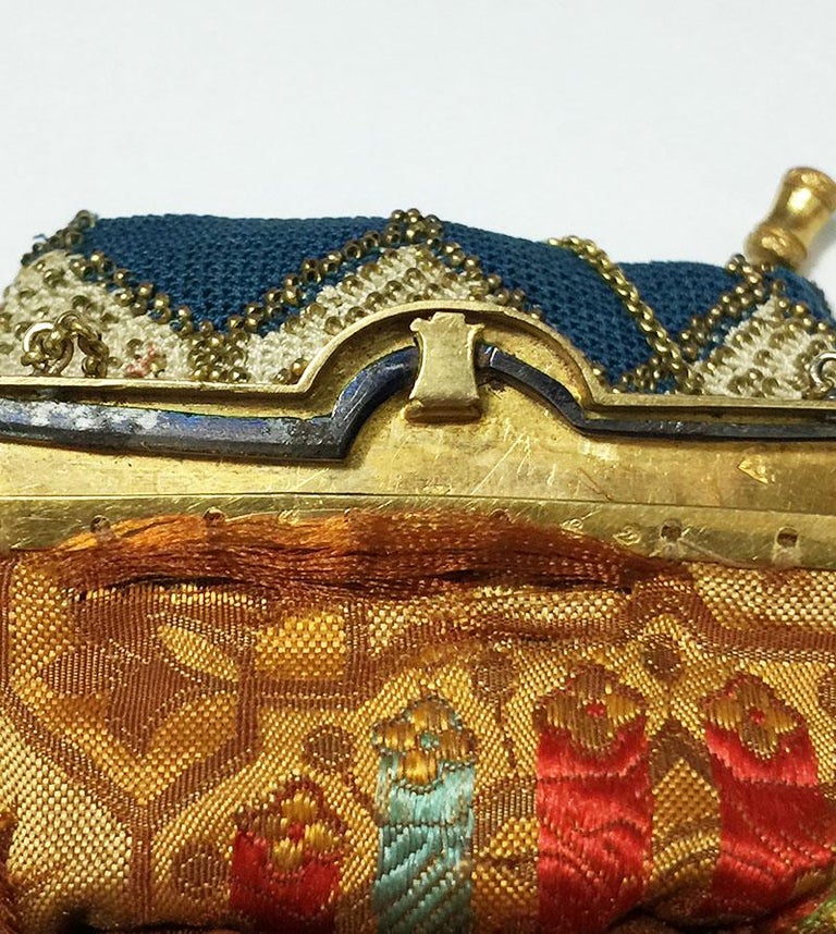 Dutch embroidered purse with golden purse mount, Amsterdam 1812 For ...