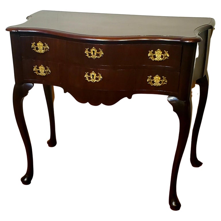 Dutch Mahogany Dressing Table circa 1700s For Sale at 1stDibs