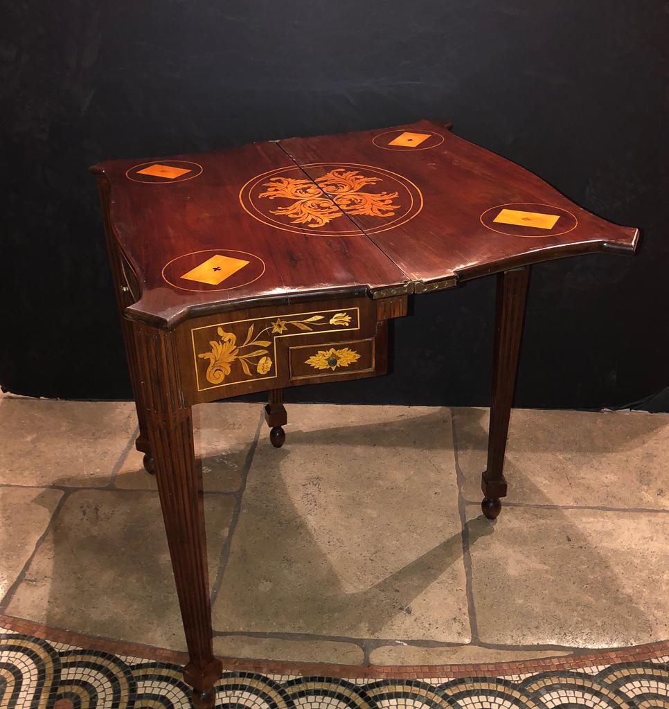 Dutch Neoclassic Inlaid Card Table For Sale at 1stDibs