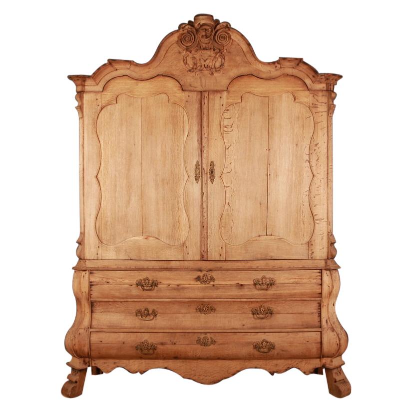 Dutch Oak Linen Press / Cupboard at 1stDibs