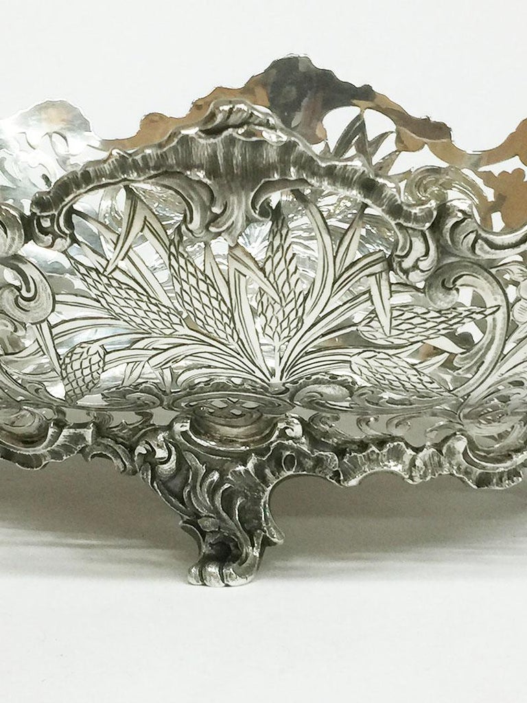 Dutch Silver Bread Basket, 1896 For Sale at 1stDibs | sterling silver ...