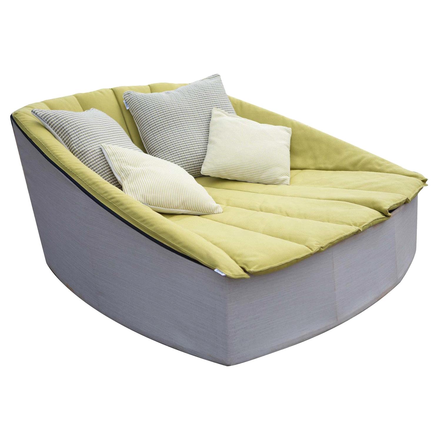 Dorsey Dormeuse For Sale at 1stDibs