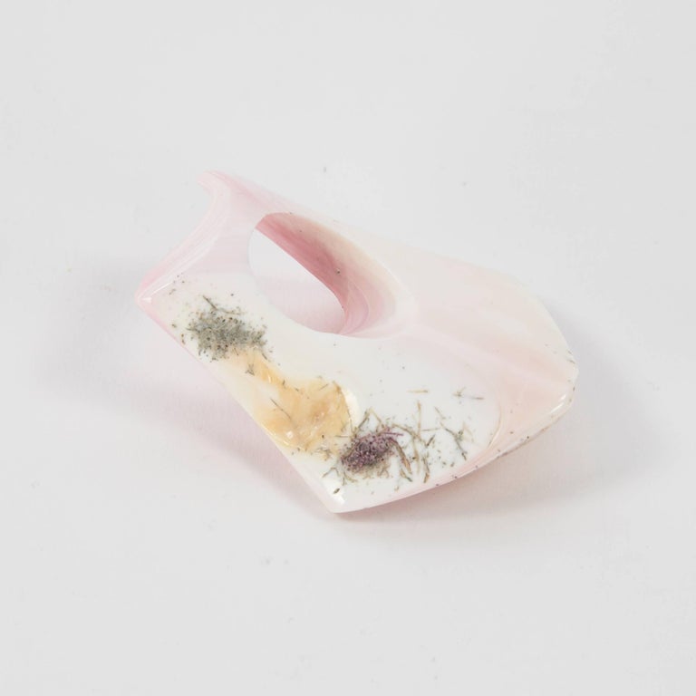 Dynamic Large Pink Conch Shell Statement Ring For Sale At 1stdibs Pink Conch Shell Ring Large