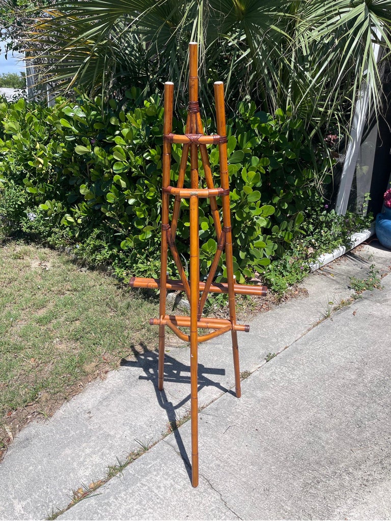 E. Murio Manila Rattan and Leather Folding Easel For Sale at 1stDibs