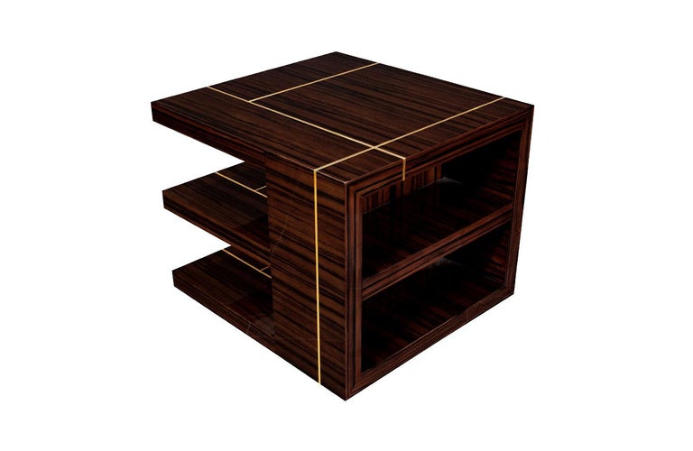 E Side Table For Sale at 1stDibs