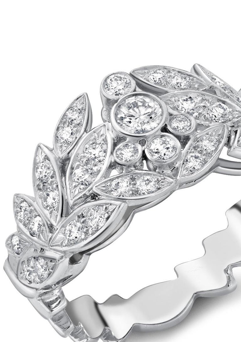 Platinum Diamond-Set Ring with .64 Carats of Diamonds For Sale at 1stDibs