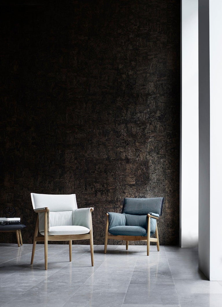 E015 Embrace Lounge Chair in Walnut Oil and Mood 3103 Fabric by EOOS ...