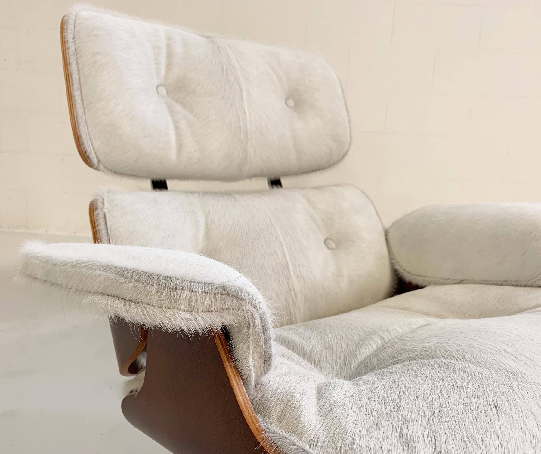 Eames 670 Lounge Chair and 671 Ottoman in Brazilian Cowhide at 1stDibs