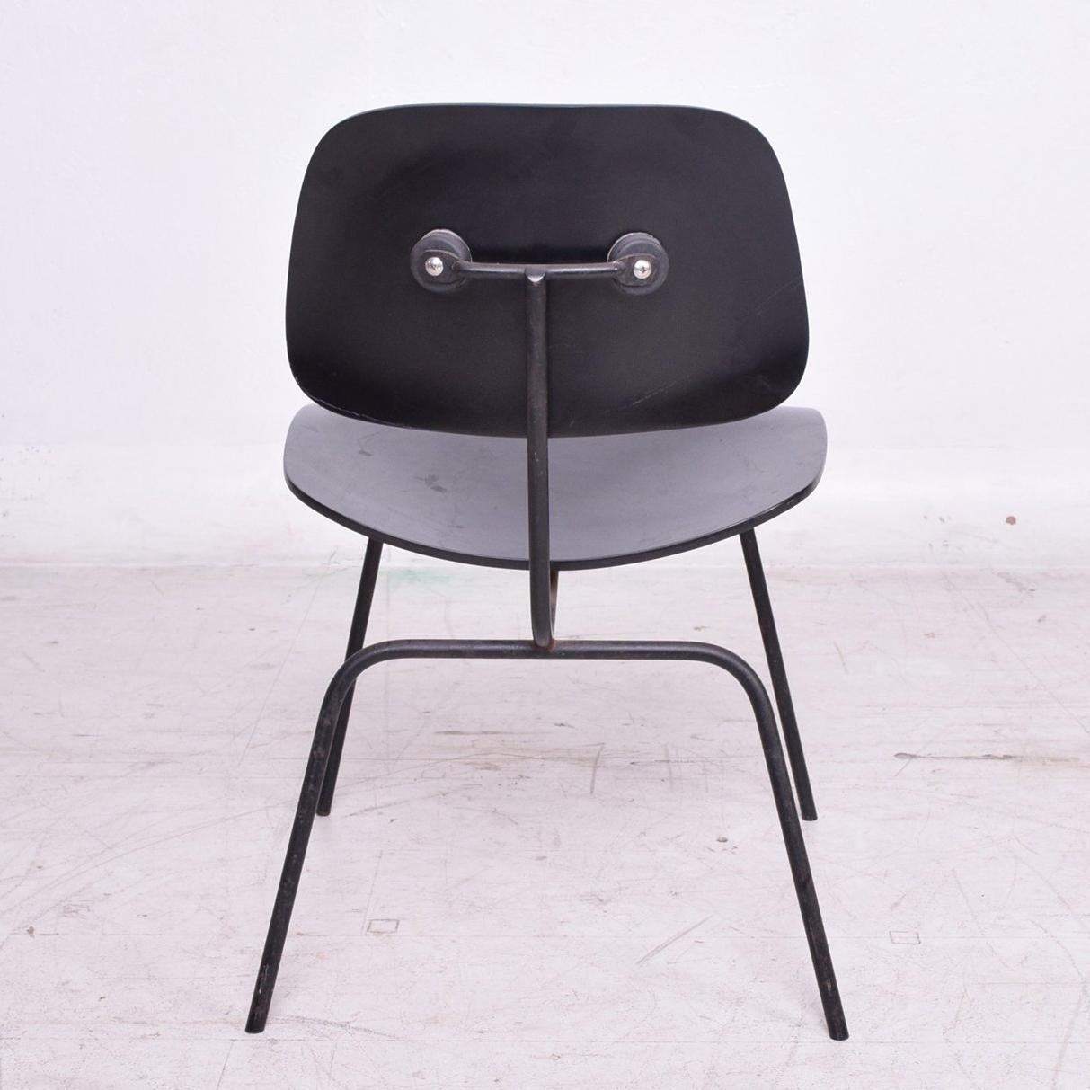 Eames DCM chair in Black, Mid-Century For Sale at 1stDibs | dcm chairs ...