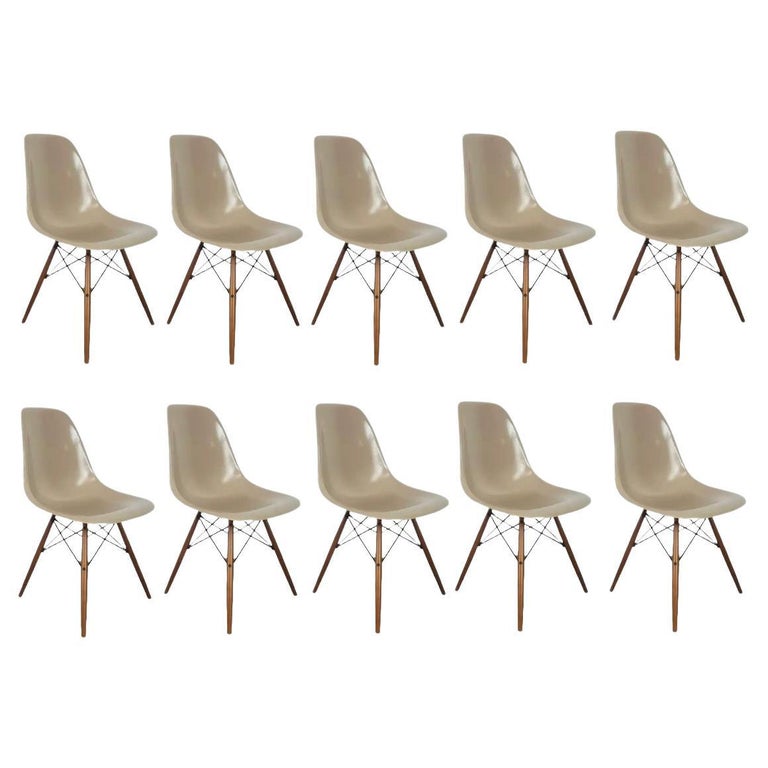 Eames Fiberglass Shell Dining Chairs by Herman Miller For Sale at 1stDibs