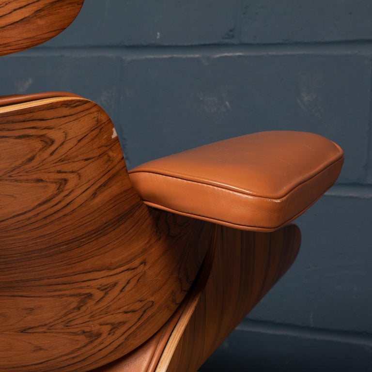 Eames Leather Lounge Chair by Mobilier International, circa 1980 For ...