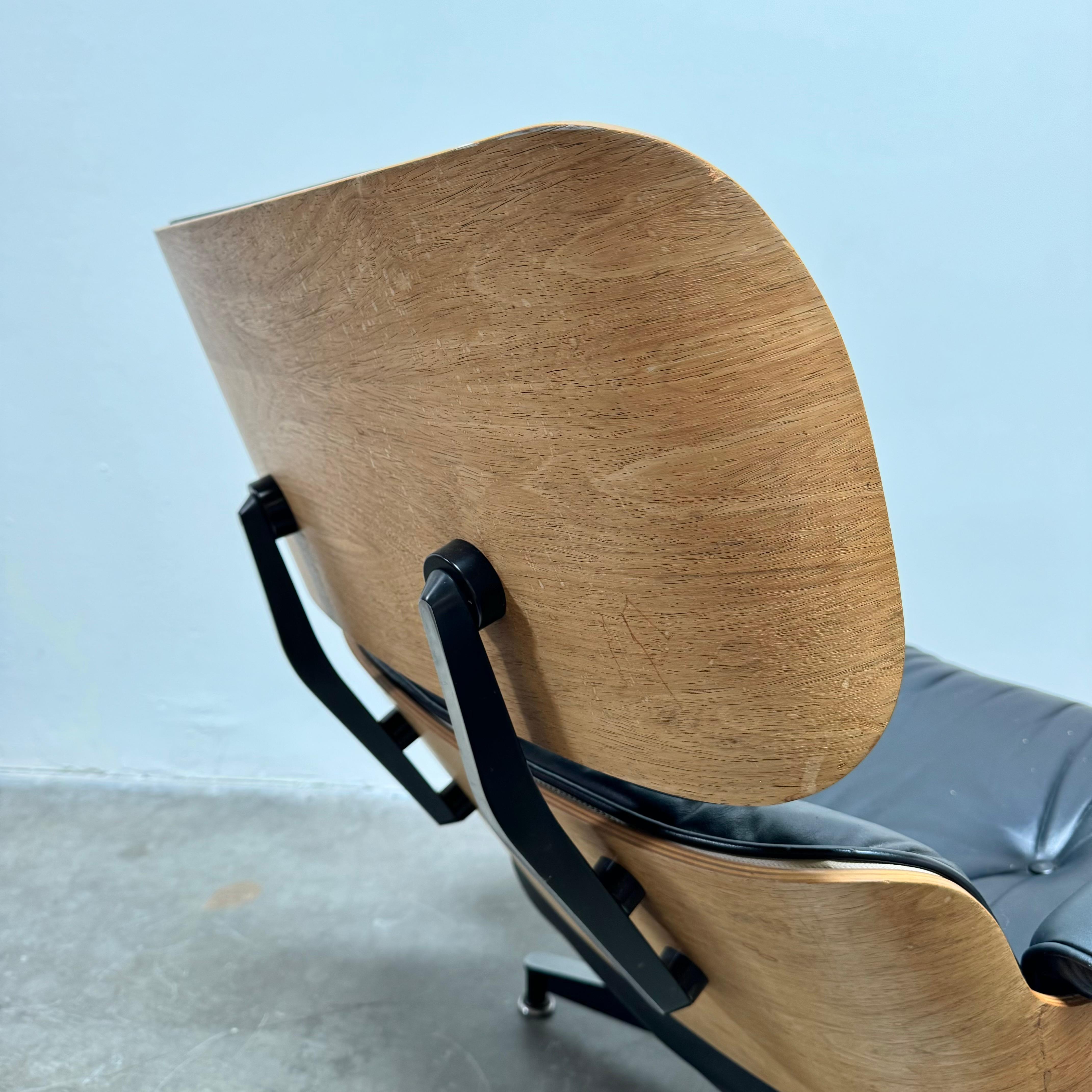 Eames Lounge Chair and Ottoman produced by Herman Miller, USA 1970s For ...