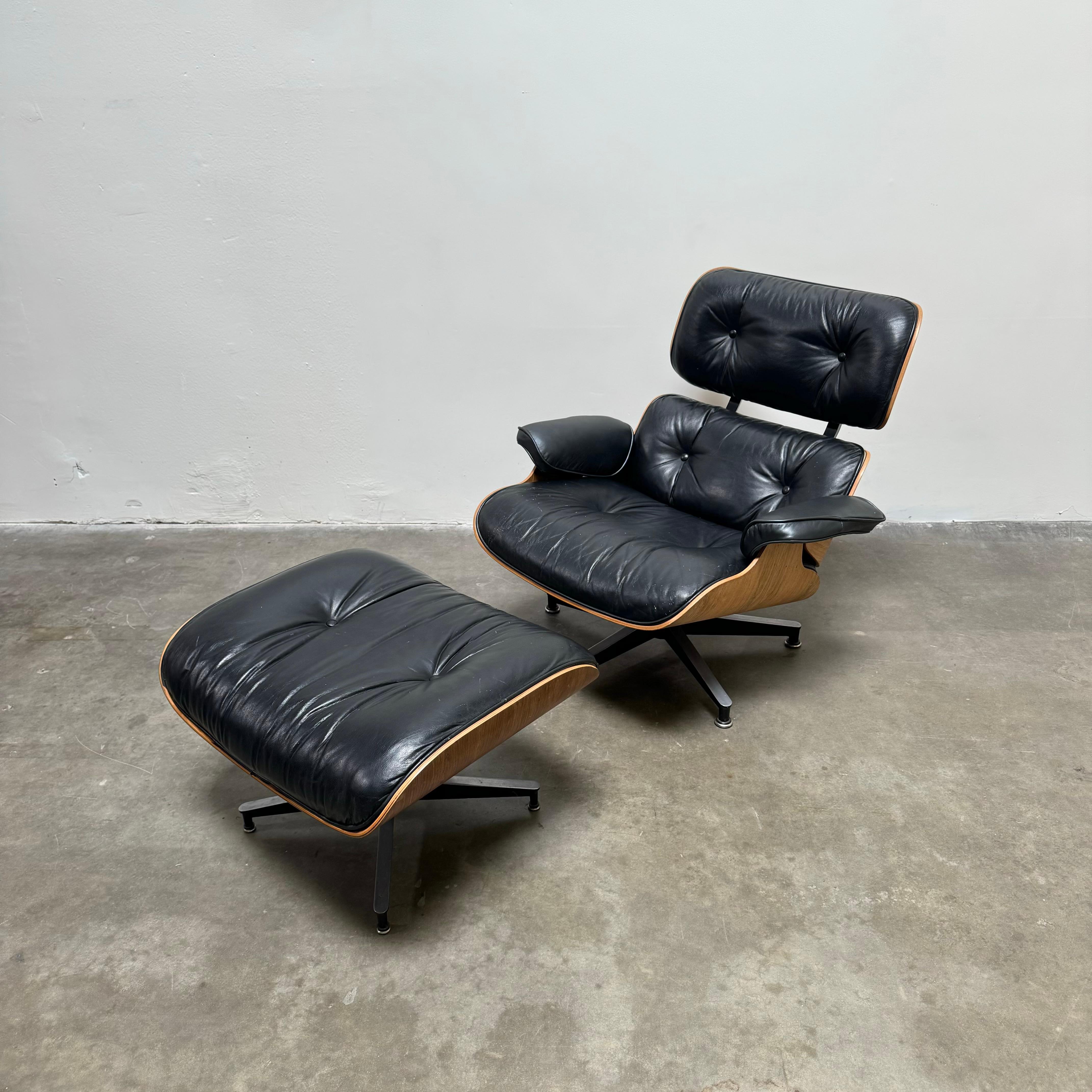 Eames Lounge Chair and Ottoman produced by Herman Miller, USA 1970s For ...