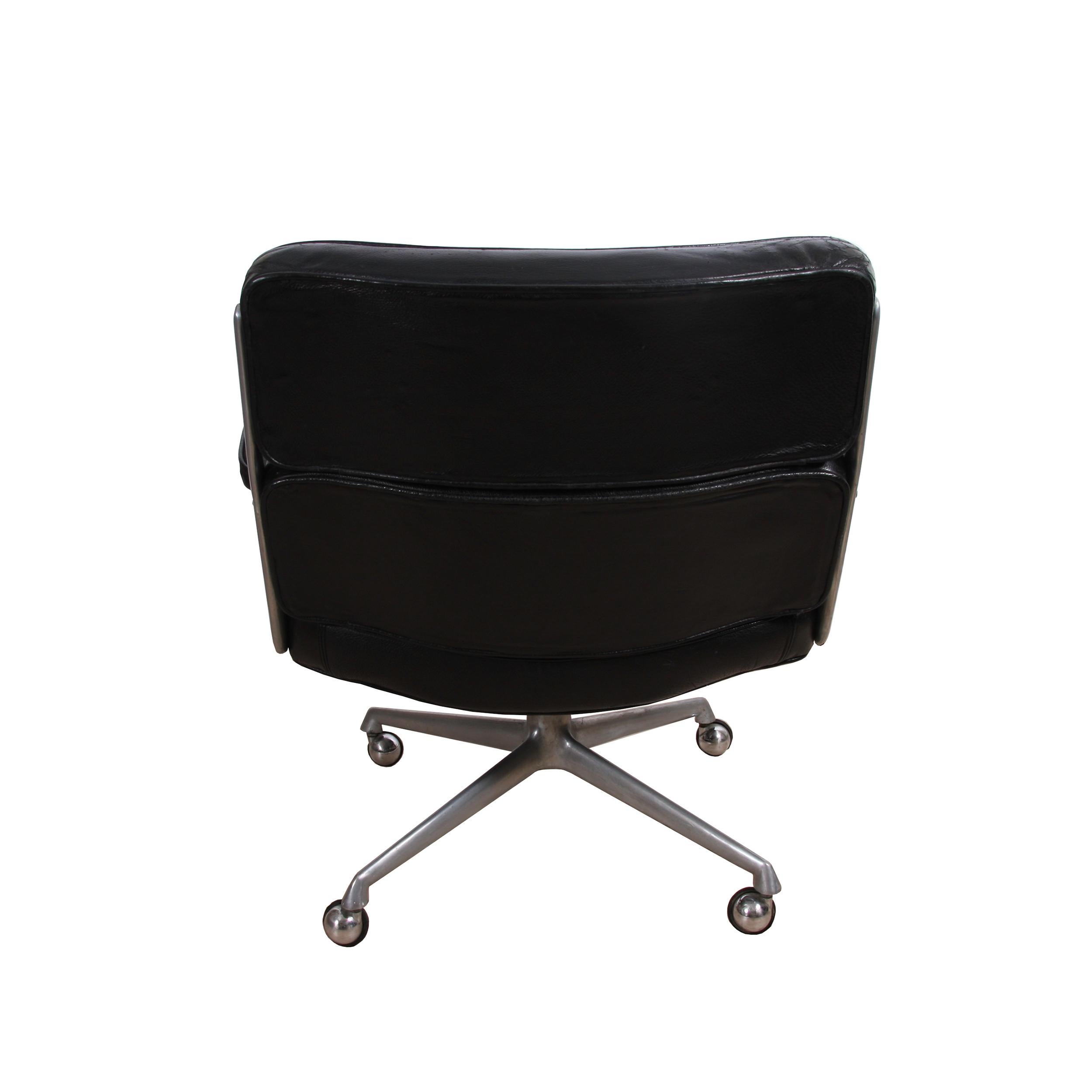 Eames 'Time Life' Lobby Chair For Sale at 1stDibs