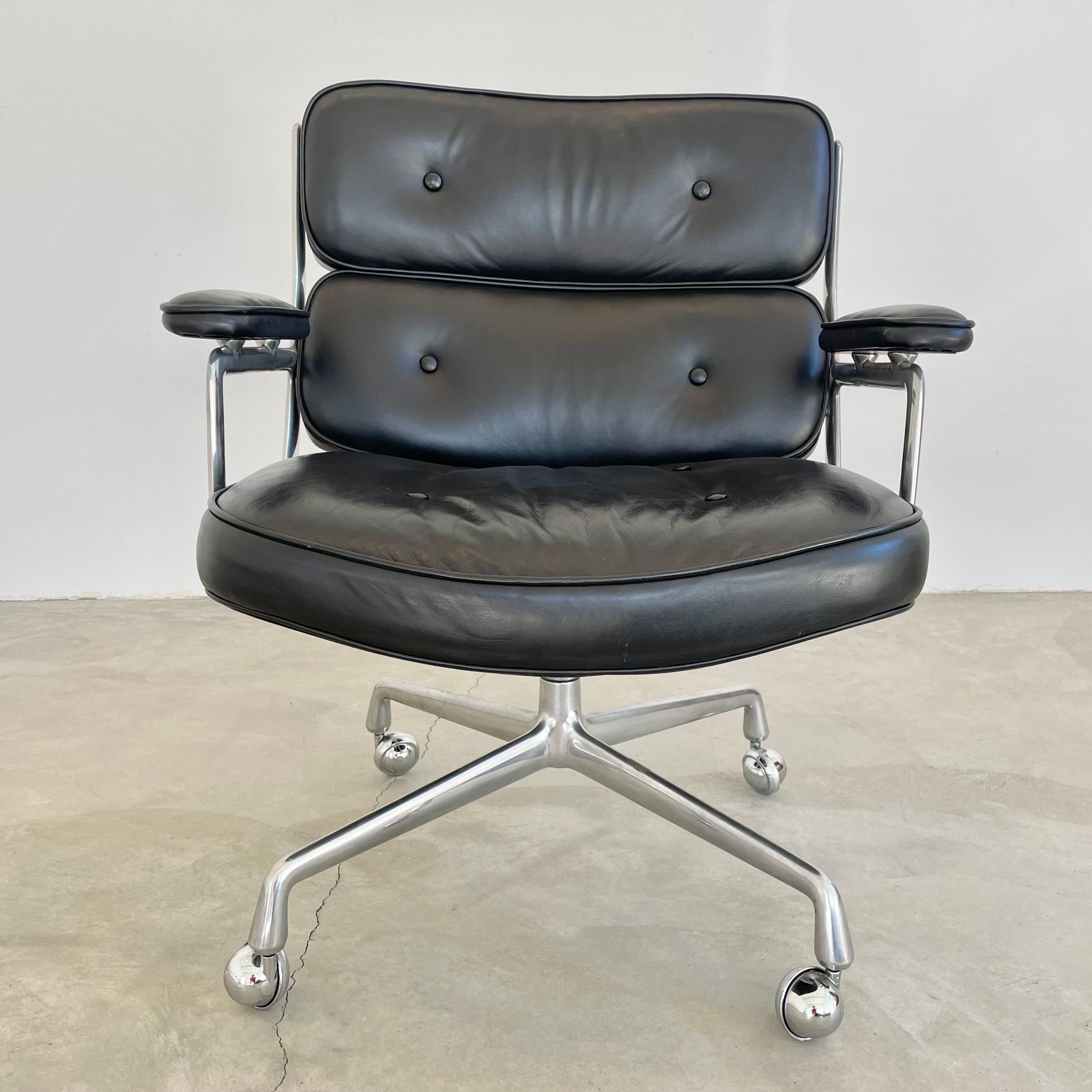 Eames Time Life Lobby Chair in Black Leather for Herman Miller, 1983 ...