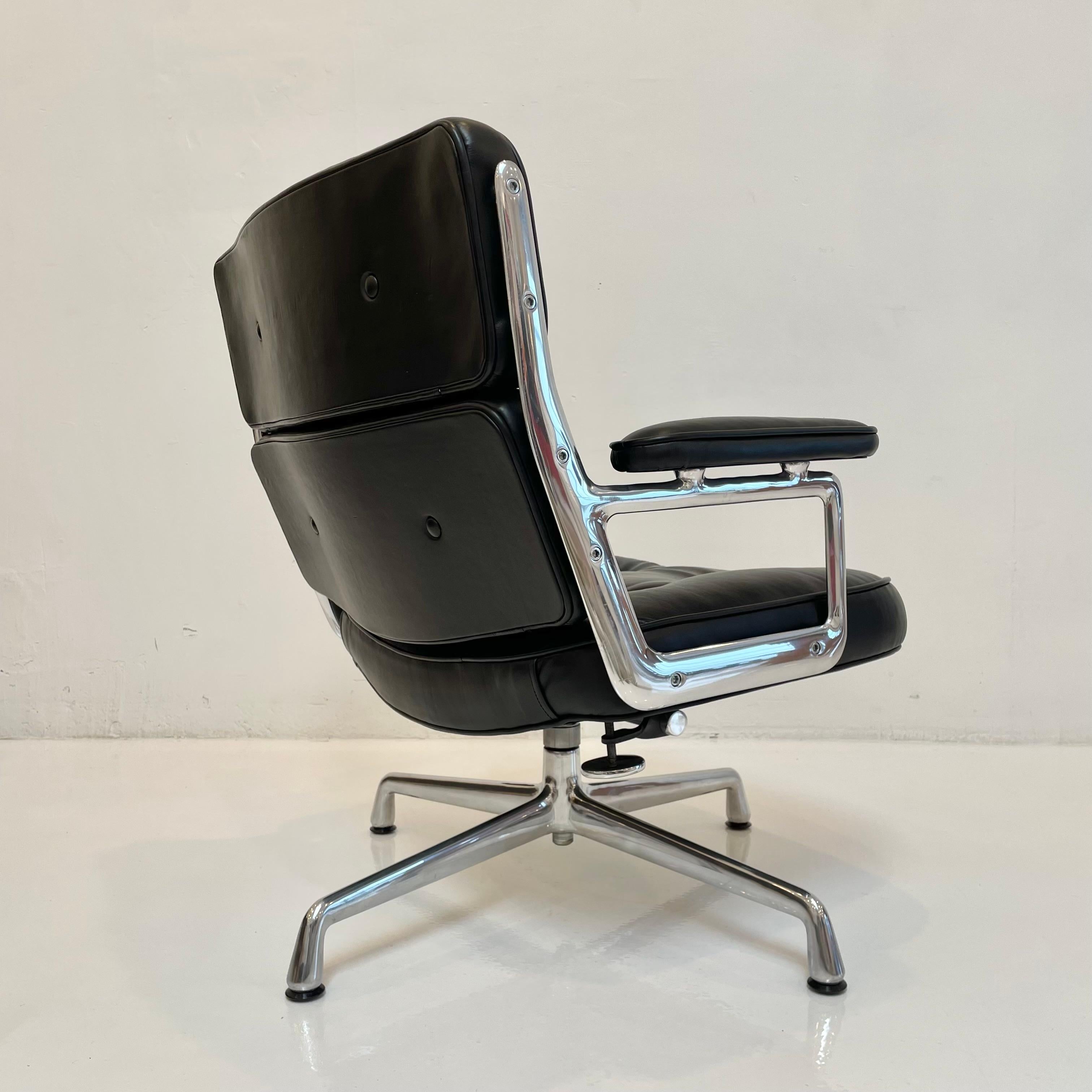 Eames Time Life Lobby Lounge Chair in Black Leather for Herman Miller ...