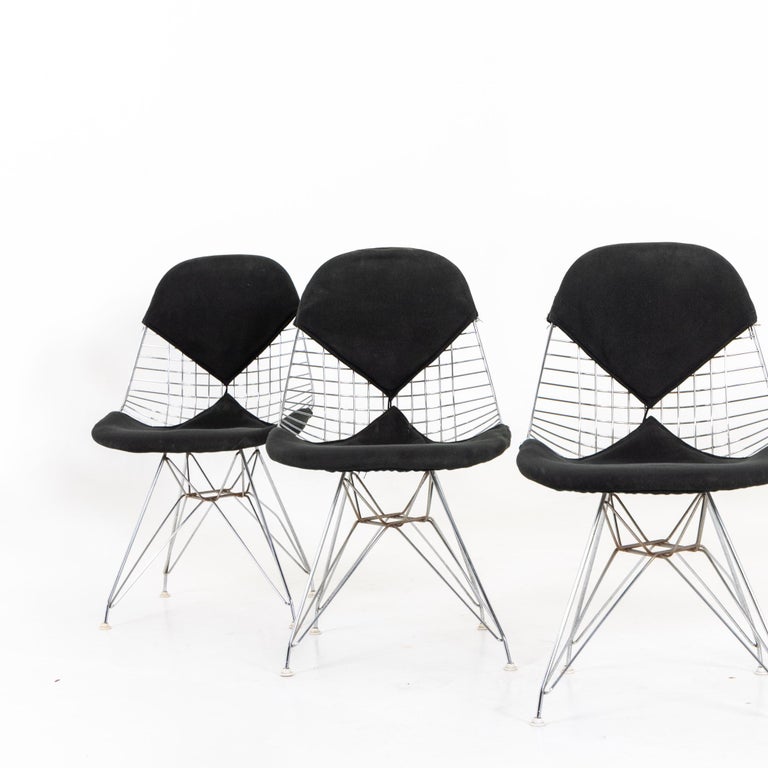 Eames Wire Chair DKR-2, Design 1951 For Sale at 1stDibs