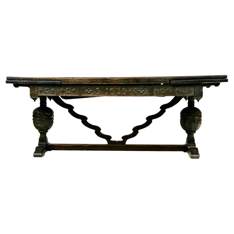 Early 17th Century English Jacobean Refectory or Withdraw Table For ...