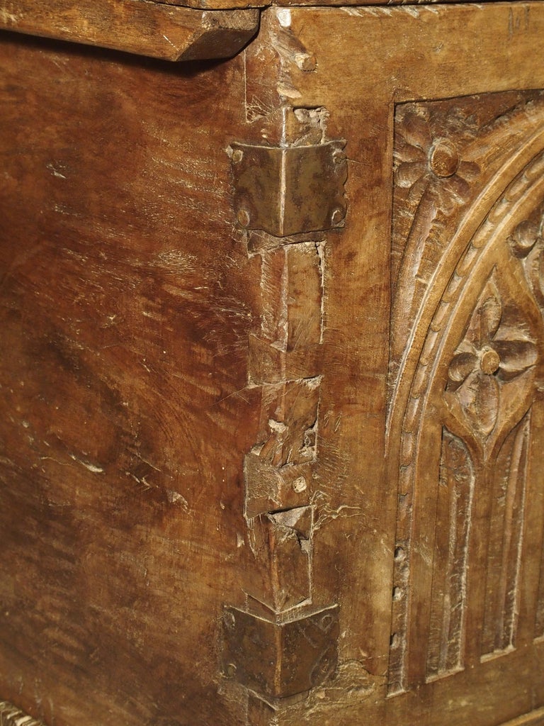 Early 18th Century Walnut Wood Trunk from France at 1stDibs | walnut trunk