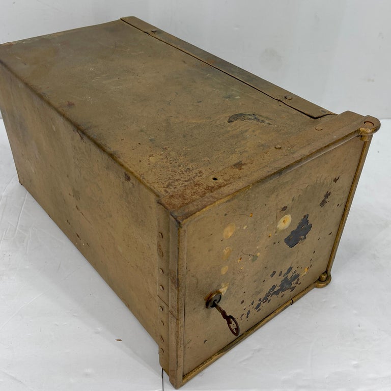 Early 1900's Birchwood Lock Box Safe with Key For Sale at 1stDibs