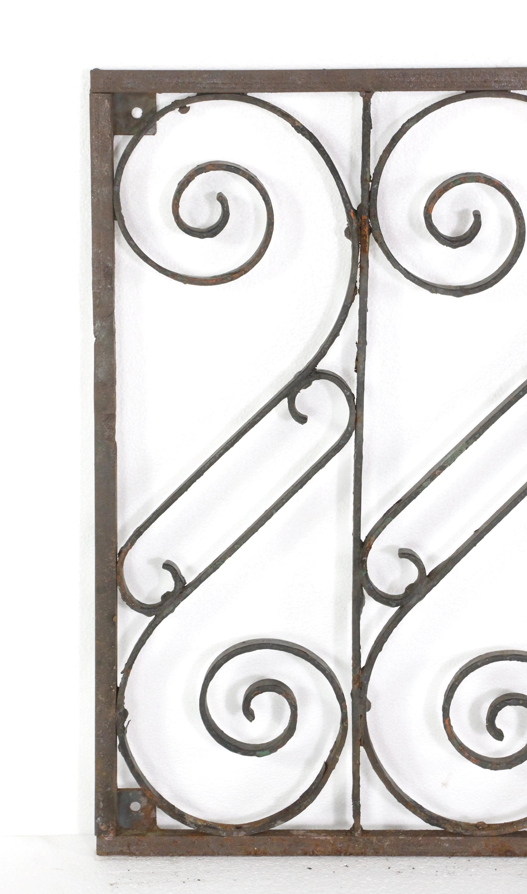 Early 1900s Black Wrought Iron S Curved Gate with Square Frame For Sale ...