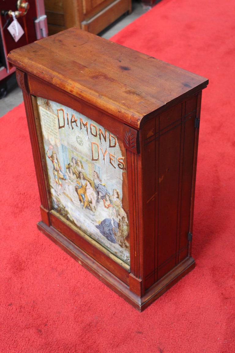 Early 1900s Diamond Dyes Lithograph Display Cabinet For Sale at 1stDibs