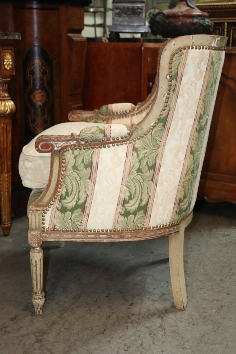 Early 1900s Era French Louis XVI Paint Decorated Directoire Bergere ...