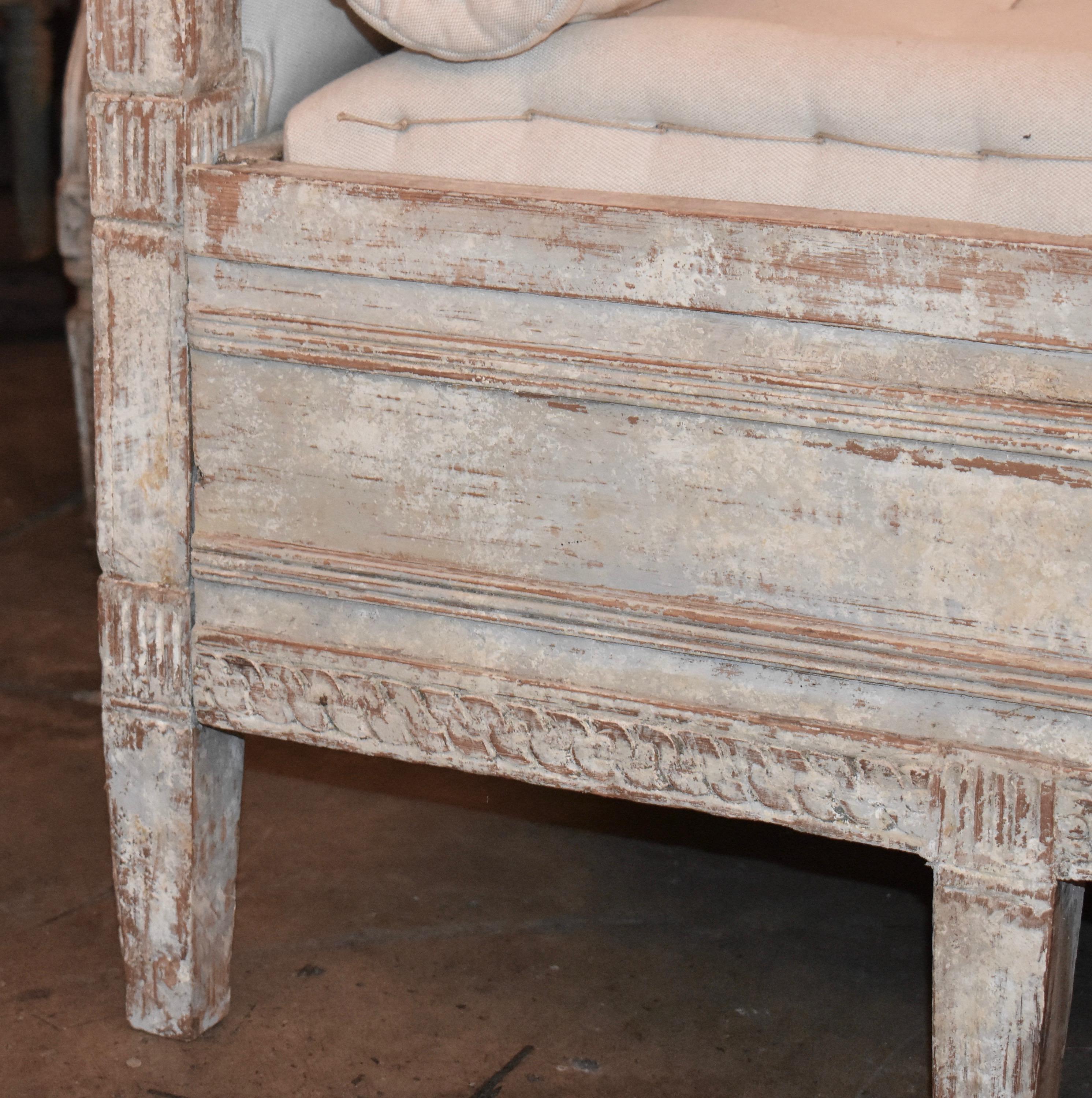 Early 19th Century Swedish Gustavian Sofa For Sale at 1stDibs